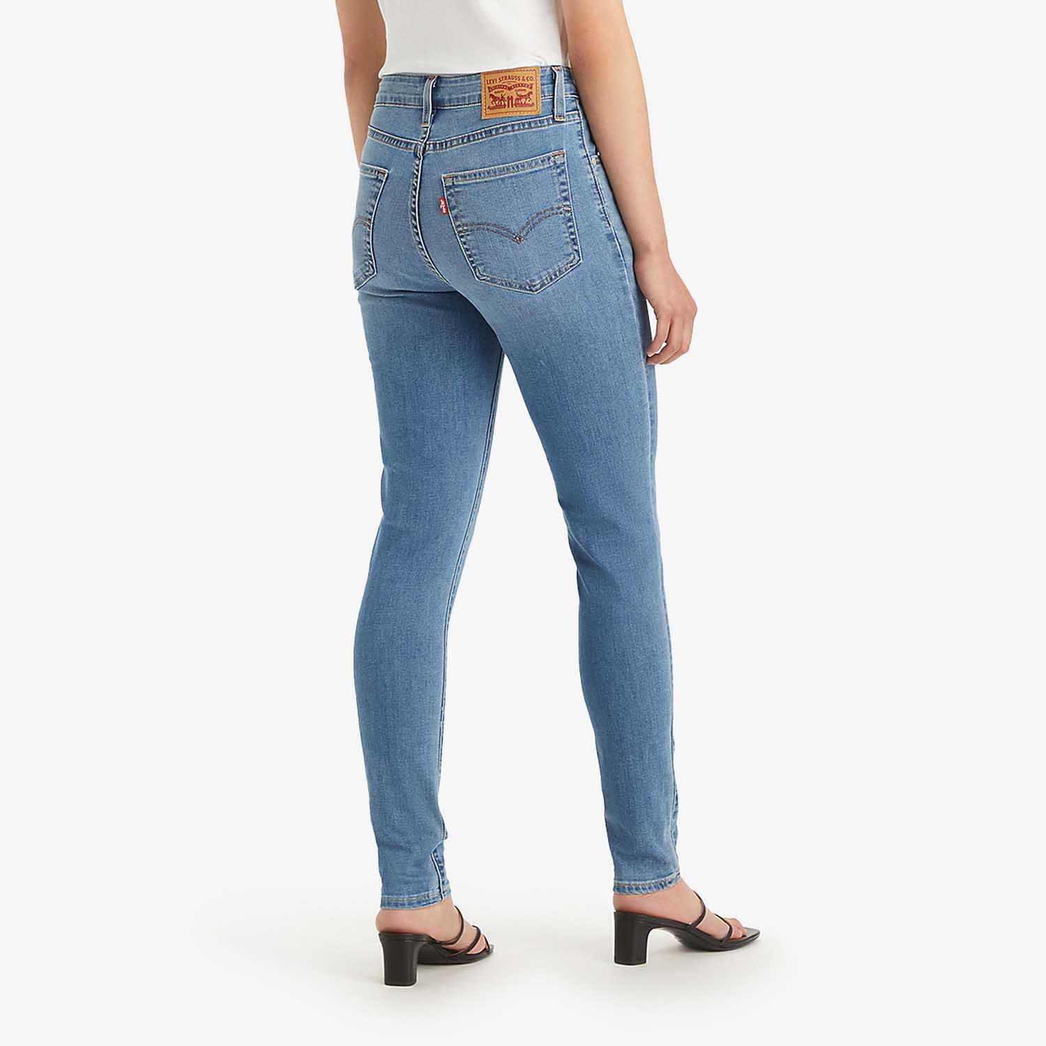 Calça Jeans Levi's® 721 High Rise Skinny Lavagem Média - Levi's® Brasil