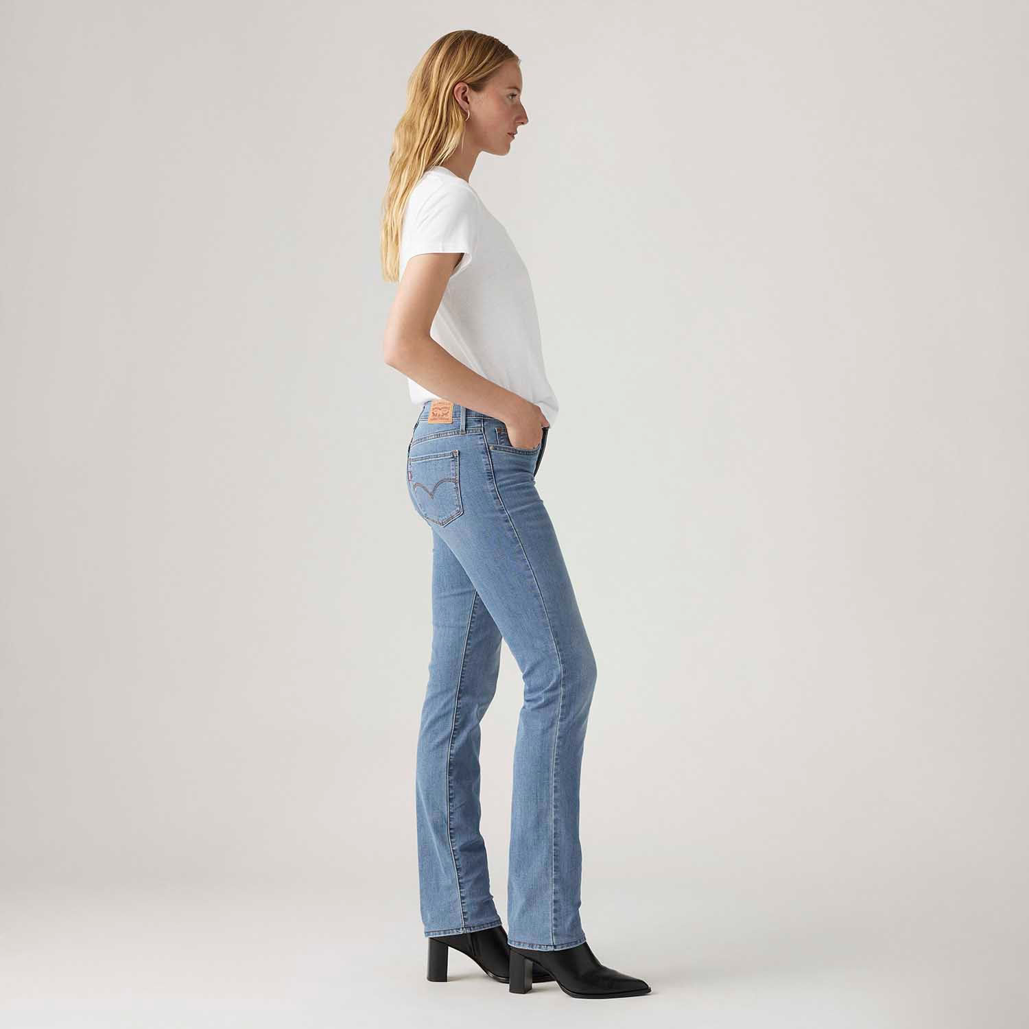 Calça Jeans Levi's® 314 Shaping Straight Lavagem Média - Levi's® Brasil