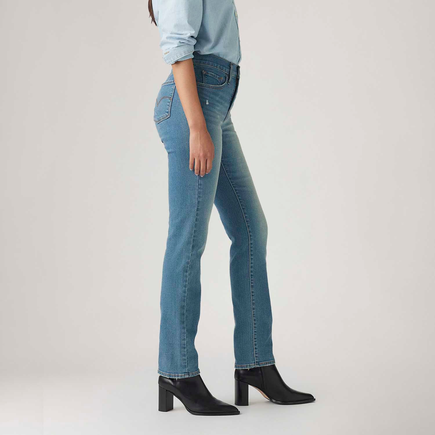 Calça Jeans Levi's® 314® Shaping Straight Lavagem Média - Levi's® Brasil