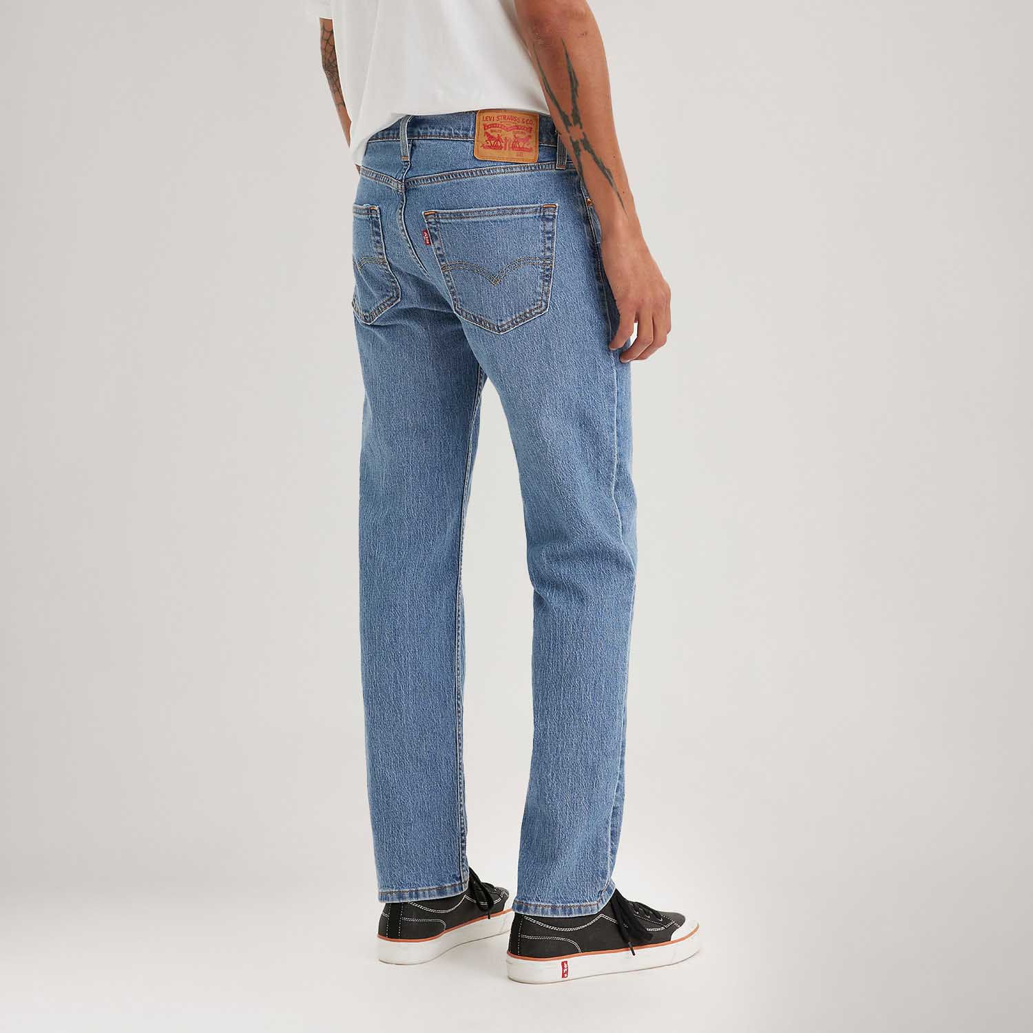 Calça Jeans Levi's® 511® Slim Lavagem Média - Levi's® Brasil