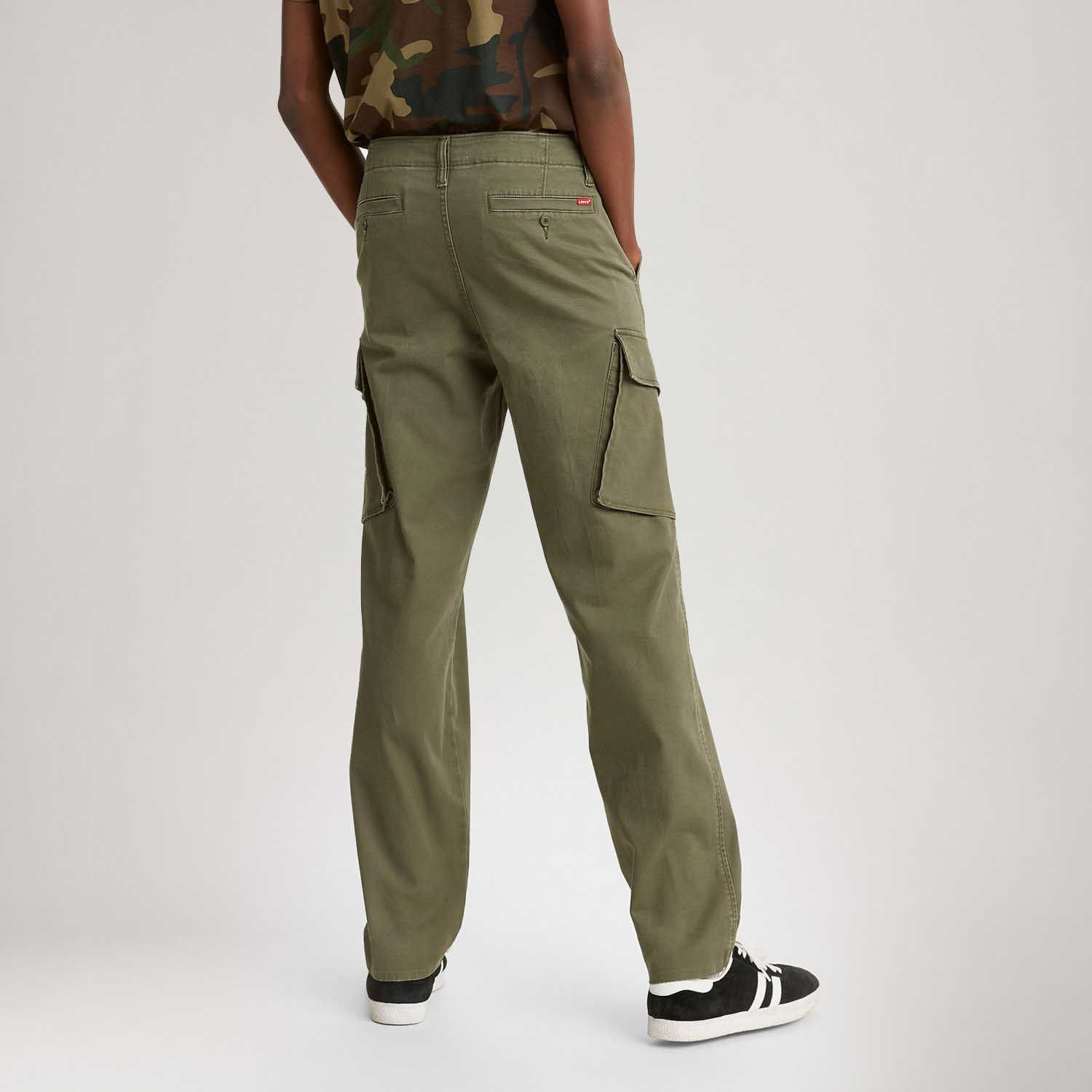 Calça Levi's® XX Chino Cargo Taper Verde - Levi's® Brasil