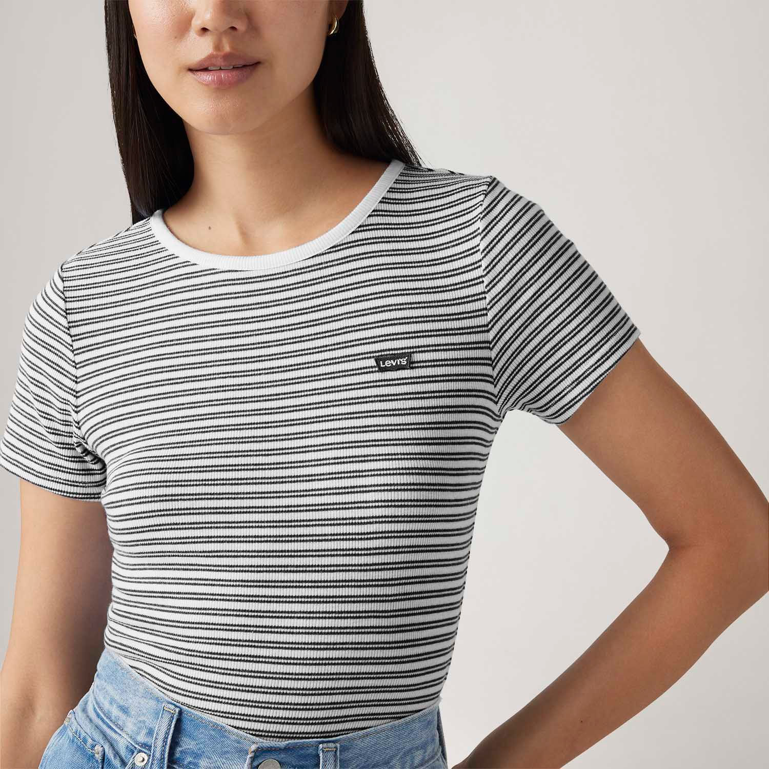 Camiseta Levi's® Hayes Preta Manga Curta - Levi's® Brasil